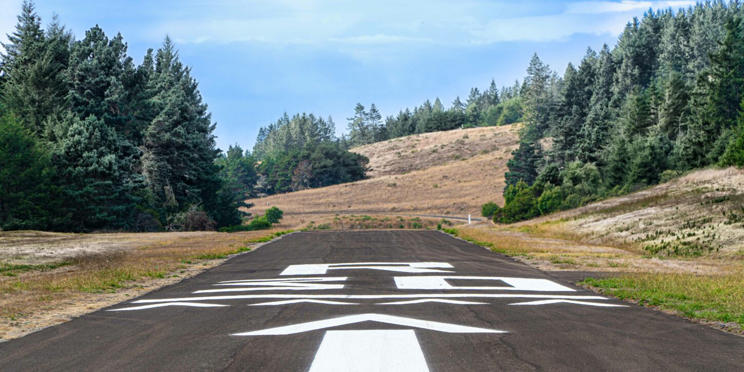 Airstrip and Hangars – The Sea Ranch Association